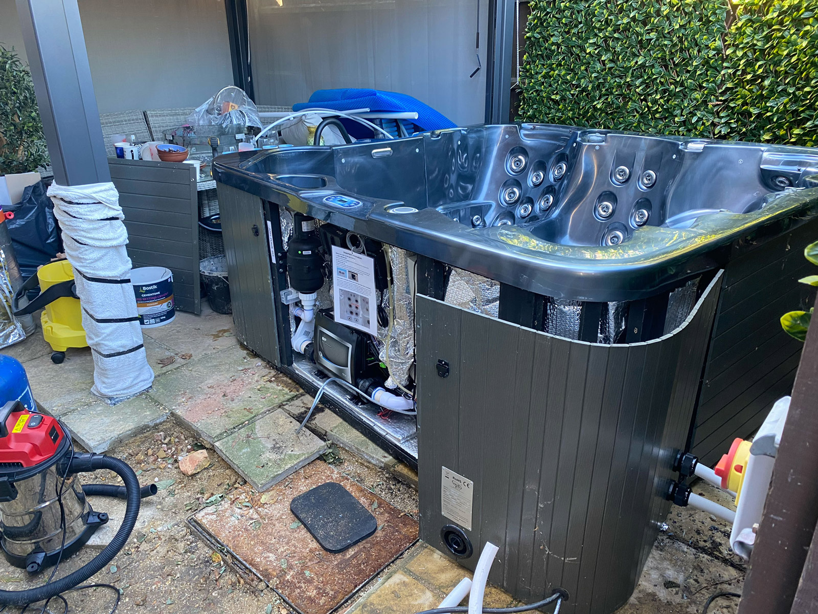 Repairs, Service and Maintenance - UK Hot Tubs